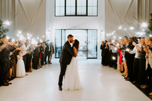 Navy, Champagne, Gold & White Chic Wedding By Emily Figurelli | Houston ...