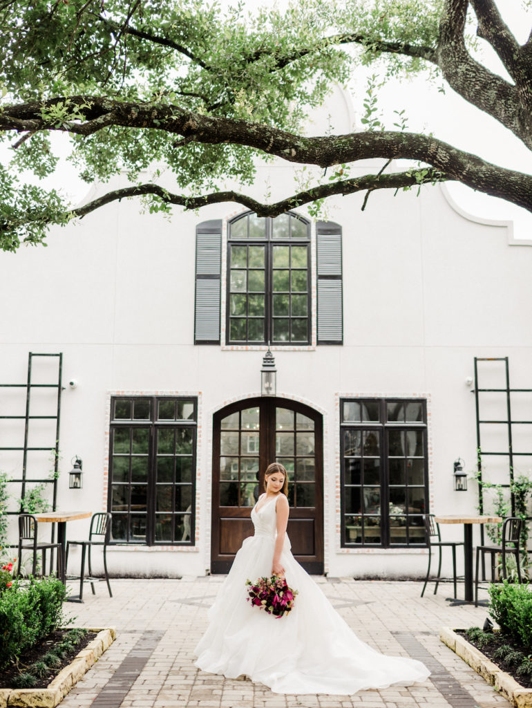 Sweet Plum, Magenta, and Apricot Styled Wedding Shoot at The Peach ...