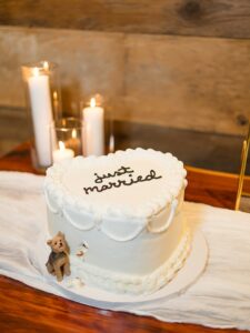 An Emerald and Gold Wedding Captured by Elizabeth B Photography ...